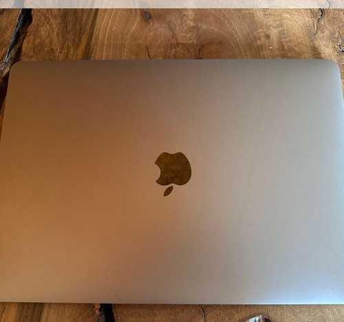 MacBook Pro 13 M1/16 GB/512 SSD/SpaceGray