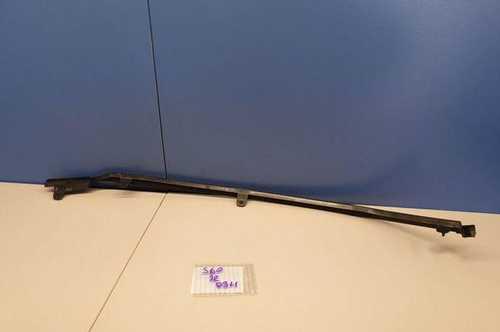 Уплотнитель двери задней правой Volvo S60 2010-201