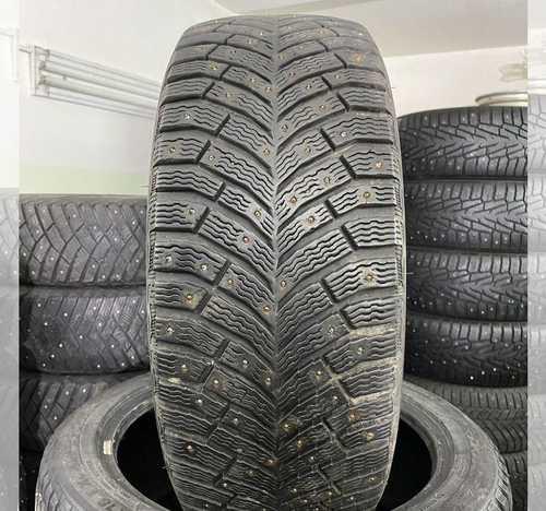 Michelin X-Ice North 4 235/45 R18