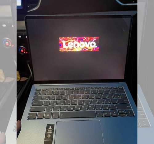 Ноутбук lenovo