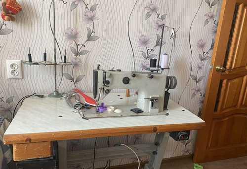 Швейная машинка Подольск 22М
