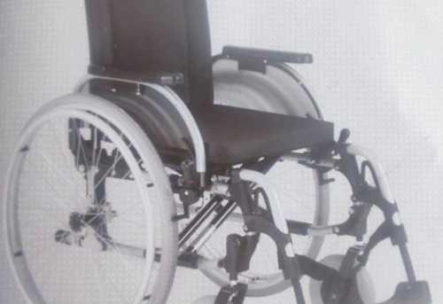 Кресло-коляска дли инвалидов(прогулочная)