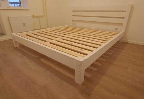 Мощная кровать из массива дерева Свер Белая 180*20