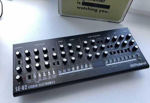 Аналоговый синтезатор roland se 02