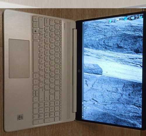 Ноутбук HP laptop 15s fq