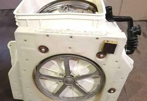 Бак стиральной машины Indesit Ariston
