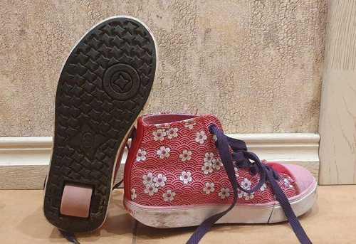 Ботинки с роликами Heelys