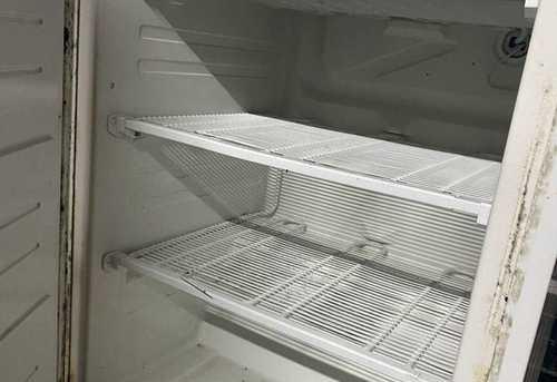 Холодильник бу атлант 2001-000