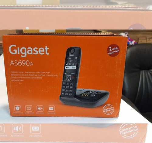 Радиотелефон Gigaset AS690a