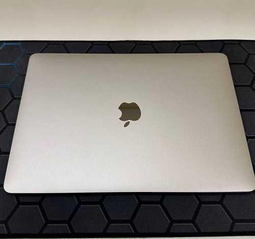 Apple macbook air m1