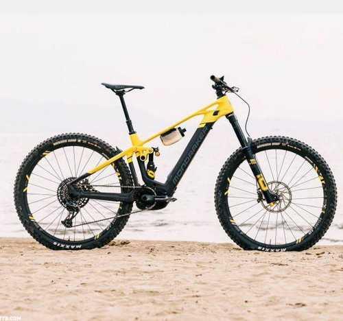 Mondraker Crafty Carbon XR Bosch Performance CX