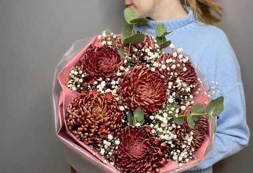 Букет цветов хризантема бигуди