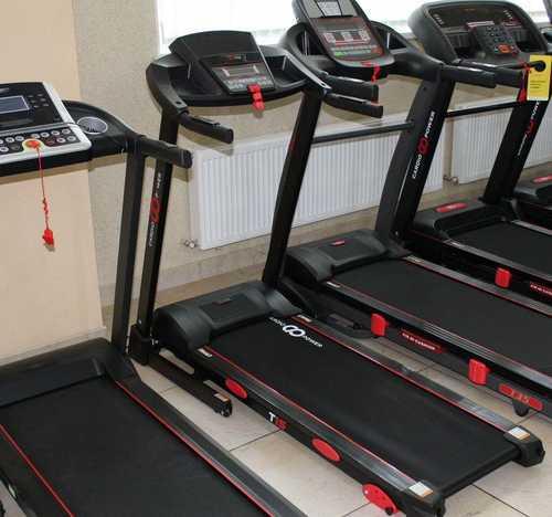 Беговая дорожка CardioPower T15