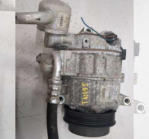Компрессор кондиционера Mercedes C W204, 2010