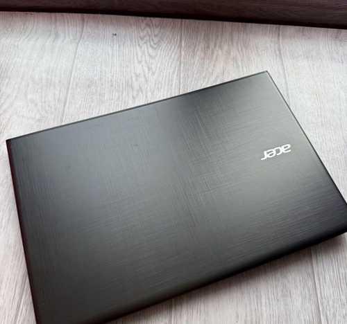 Ноутбук Acer Aspire E5-575G