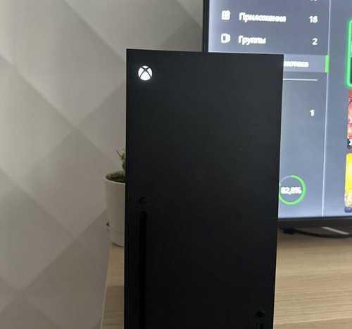 Xbox series x + 2 геймпада + игры + подписка