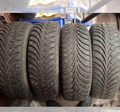 Sava Eskimo Stud 185/65 R15