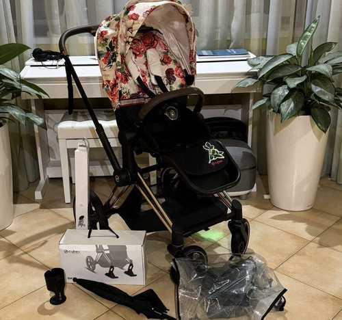 Прогулочная коляска cybex priam 4 Spring Blossom