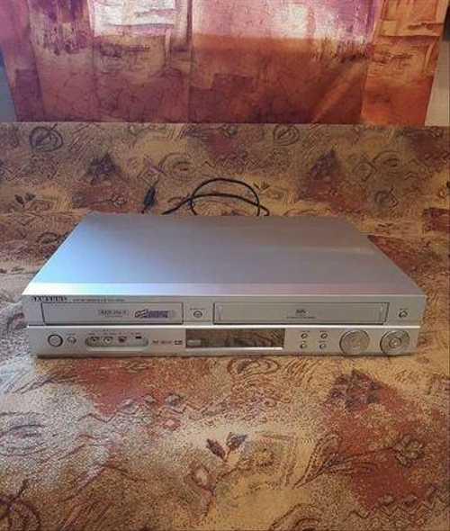 Samsung DVD Recorder & VCR DVD VR320