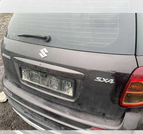 Крышка багажника suzuki sx4