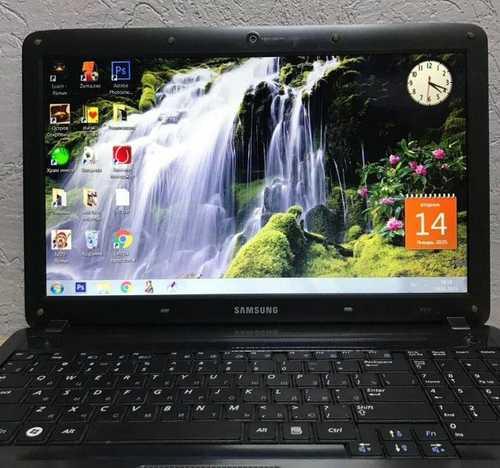 Ноутбук Samsung NP-R525L