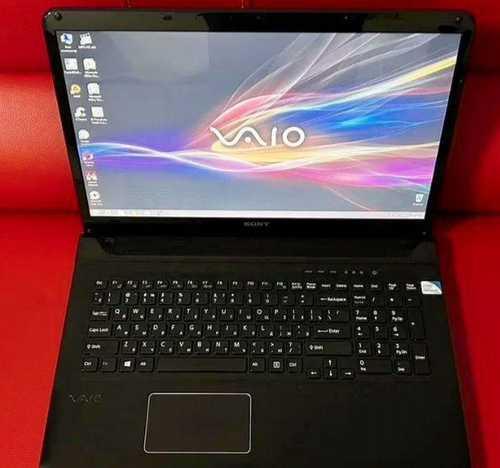 Большой Игровой Sony Vaio Core i5 SSD 8GB 2GB