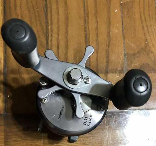 Мультипликаторная катушка Shimano axis 101