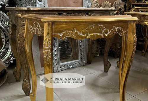Консольный золотой стол из массива дерева