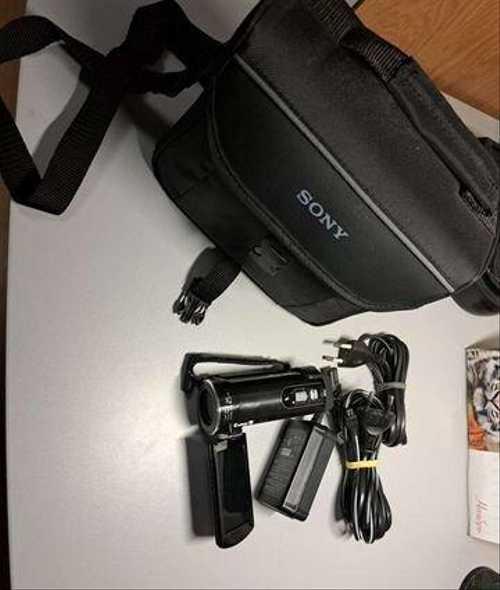 Видеокамера цифровая Sony HDR-CX110