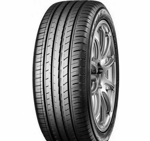 Yokohama BluEarth-GT AE-51 255/45 R18 99W