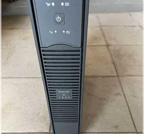 Ибп APC SMART UPS sс 1000