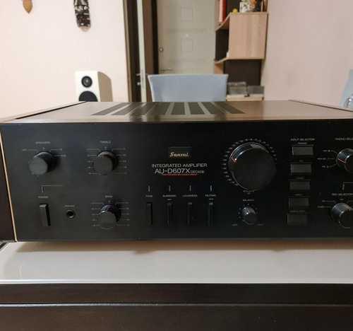 Интегральный усилитель Sansui D607x decade