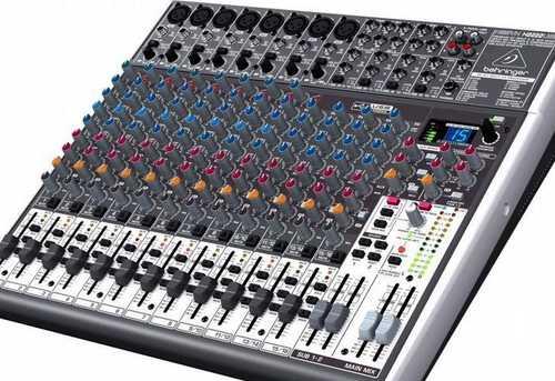 Behringer X2222USB микшер