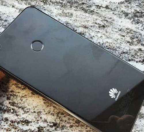 Huawei P8 lite