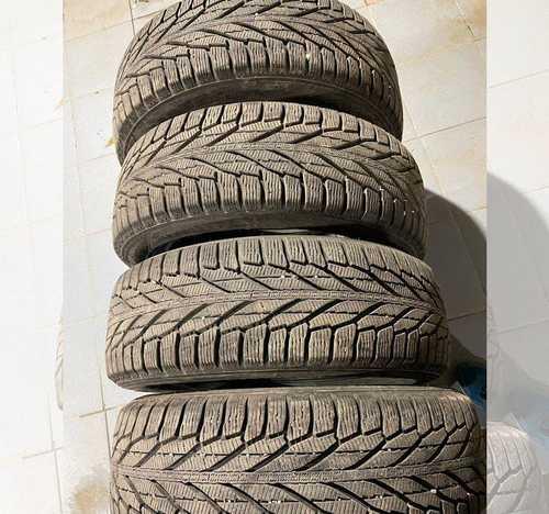 Nokian Tyres Hakkapeliitta R2 SUV 225/60 R18