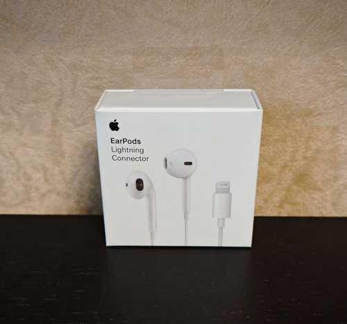 Наушники Apple EarPods Lightning (новые)