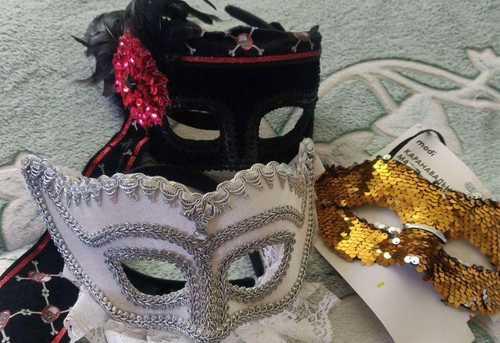 Венецианская маска карнавальная