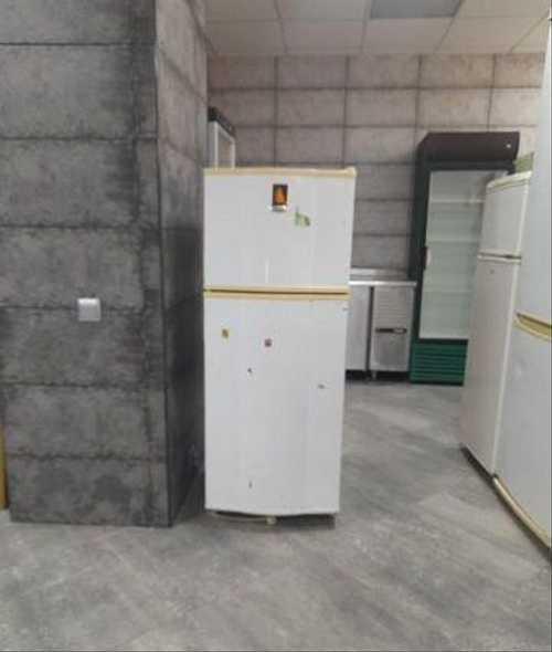 Холодильник Whirlpool wbm 246