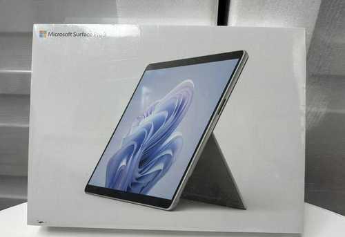 Microsoft Surface Pro 9 Core i7, 16GB, 1TB