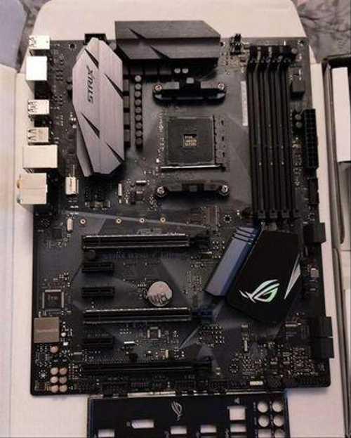 Asus ROG strix b350-f gaming