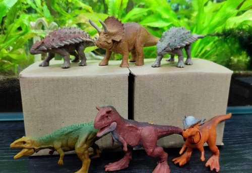 Динозавры jurassic world mini