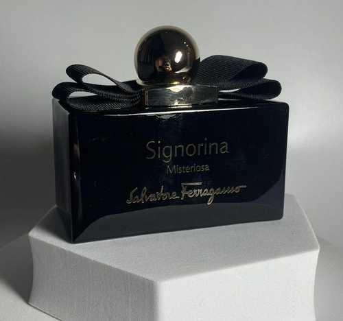 Salvatore Ferragamo Signorina Misteriosa