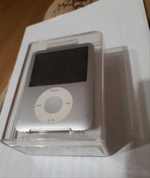 Плейр iPod nano 8 gb silver