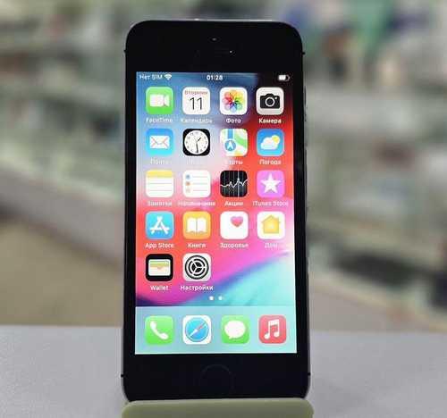 iPhone SE, 32 ГБ