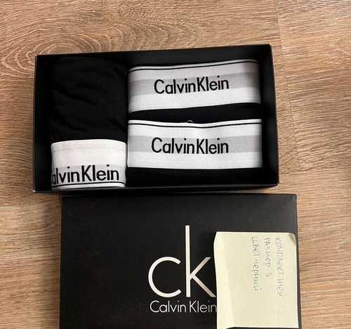 Комплект женского нижнего белья Calvin Klein