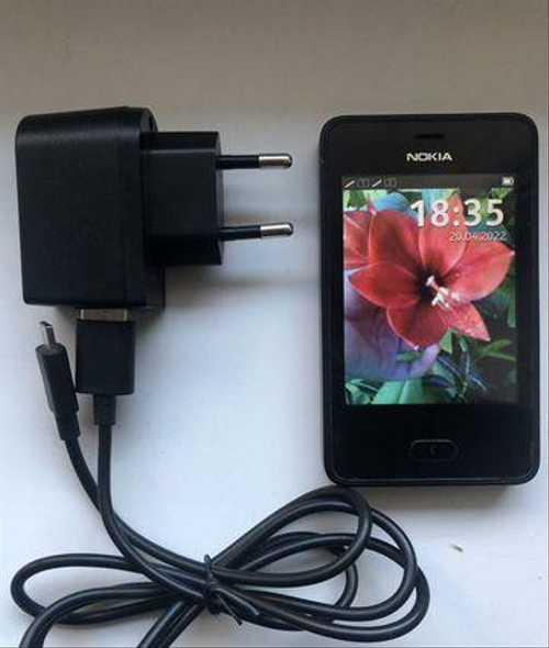 Телефон Nokia Asha 501 Dual Sim