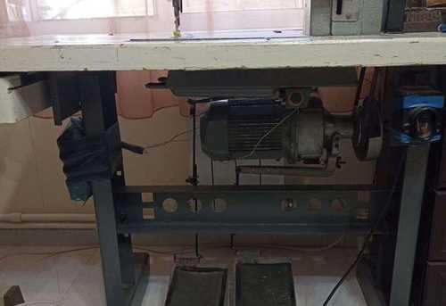 Промышленная швейная машина 1022-М класс