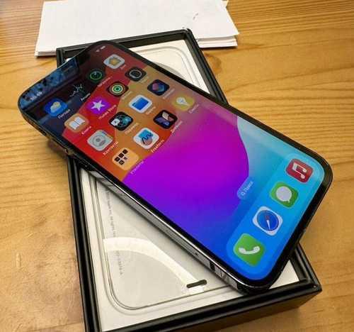 iPhone 12 Pro, 256 ГБ