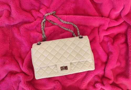 Сумка Chanel reissue 2.55 / состояние на фото