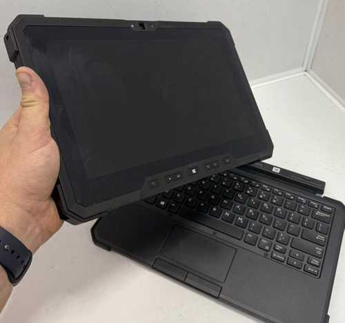 Dell 7212 i7-8 16/256 LTE